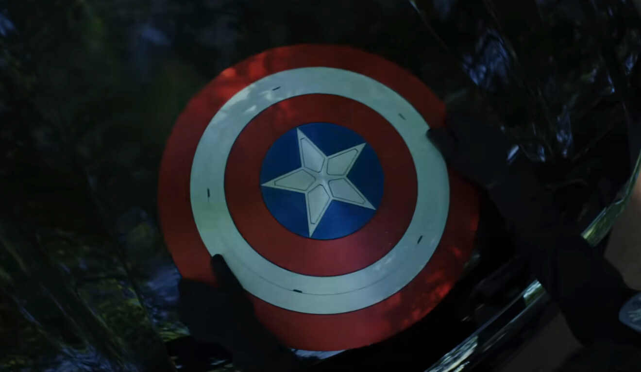 Shield Anthony Mackie in Captain America: Brave New World
